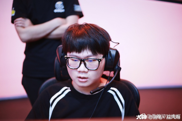 沫蓝（Molanran）的“战争”_守望先锋 | 大神