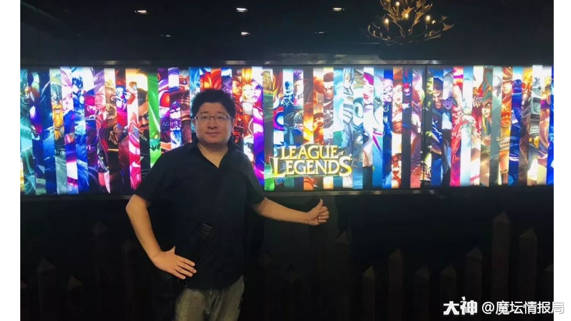 War3选手退役后都在做什么？有人环游世界 有人日入百万_魔兽争霸 | 大神