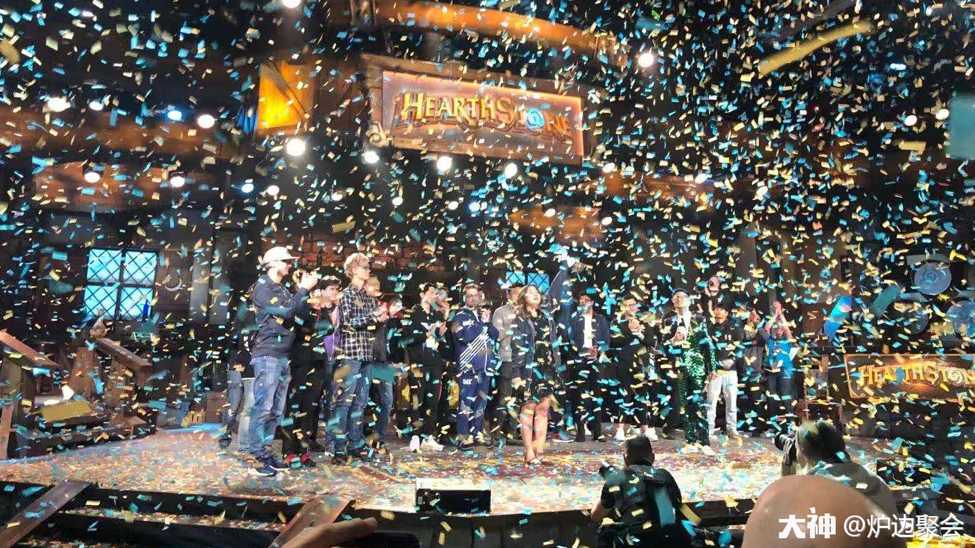 首位《炉石传说》特级大师赛冠军——Liooon（狮酱）专访_炉石传说 | 大神