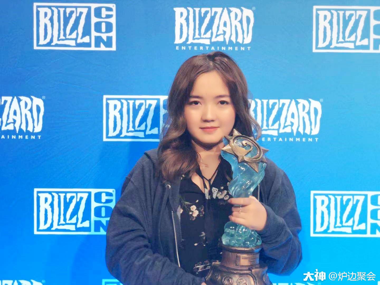 首位《炉石传说》特级大师赛冠军——Liooon（狮酱）专访_炉石传说 | 大神