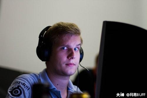 CS:GO传奇选手第四期：f0rest_大神