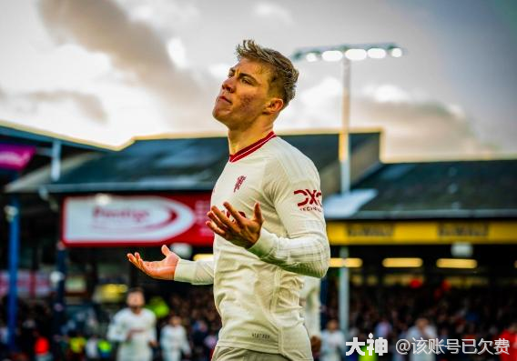 霍伊伦德：有人是华文，而我非华武_实况足球 | 大神