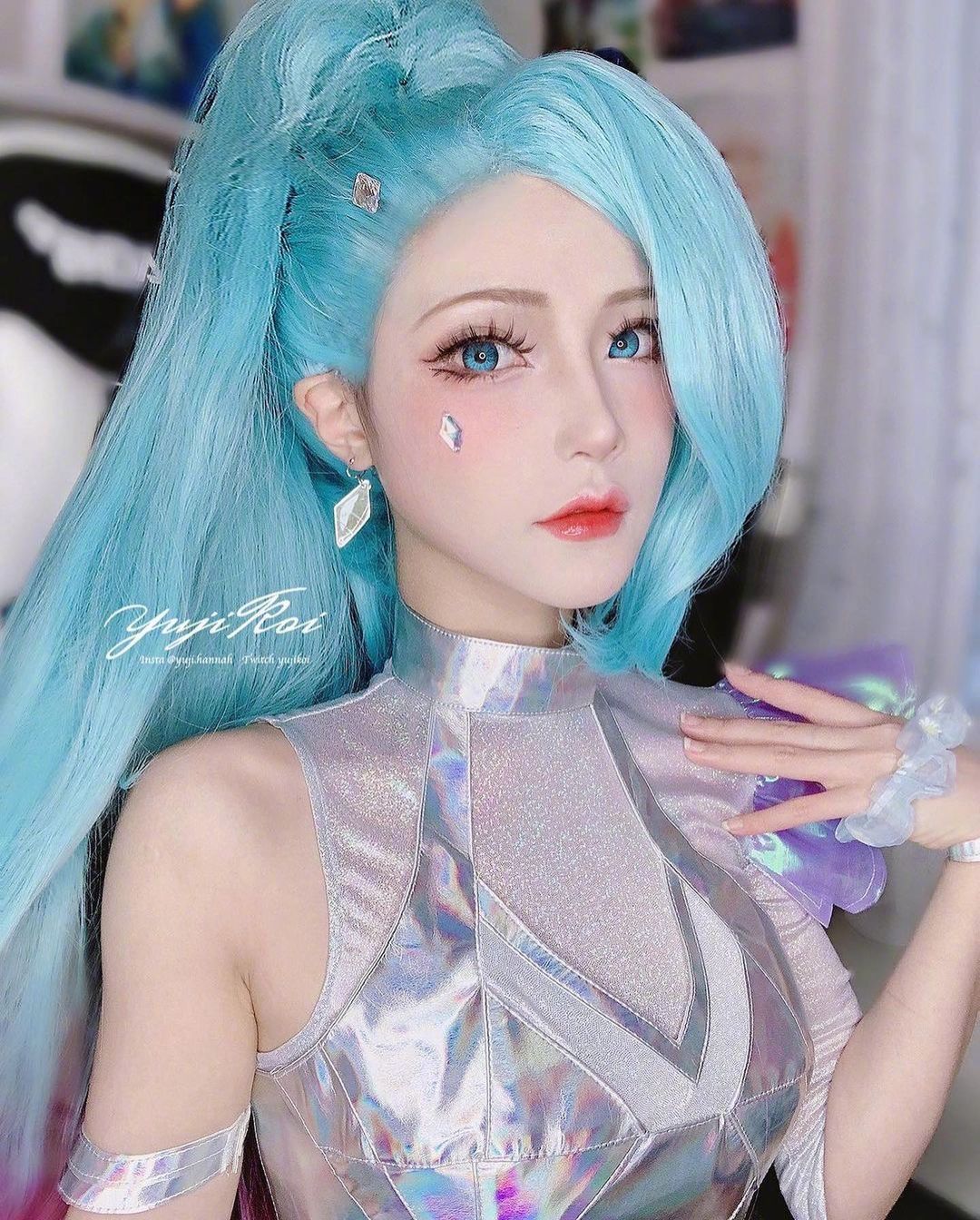 今日cosplay CR：voezacos 晚安_大神