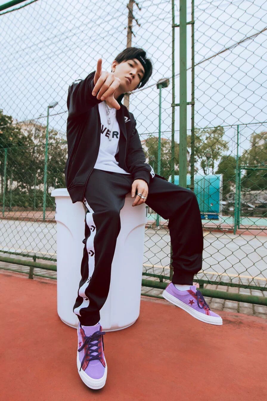 你的男孩Tizzy T_大神